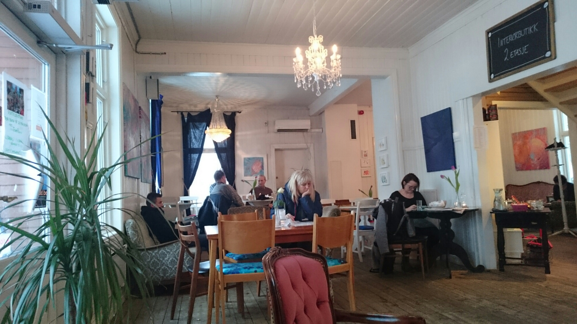 Stasjonen i Ås - Ingeborg Korme